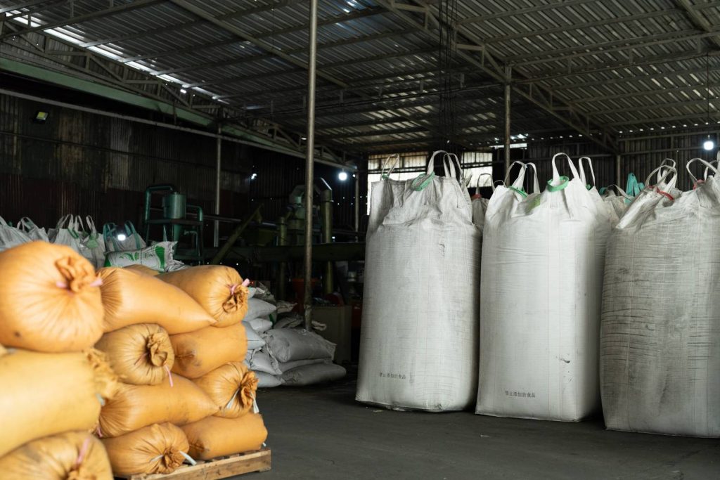 Factory Gallery - Skyler Rubber